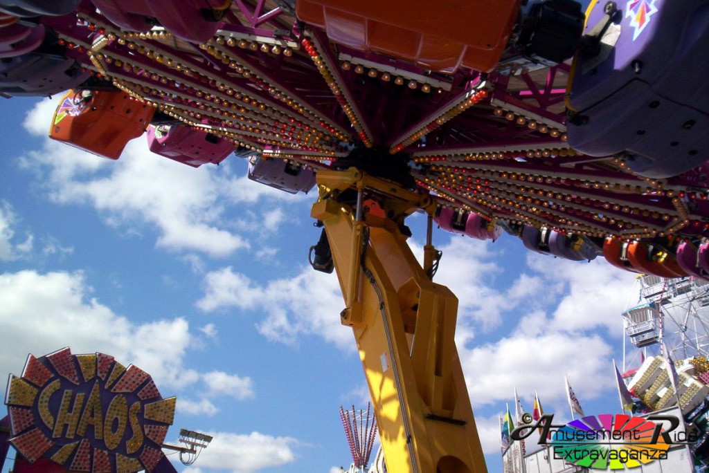 Chaos with arm raised, begins to tilt – Amusement Ride Extravaganza