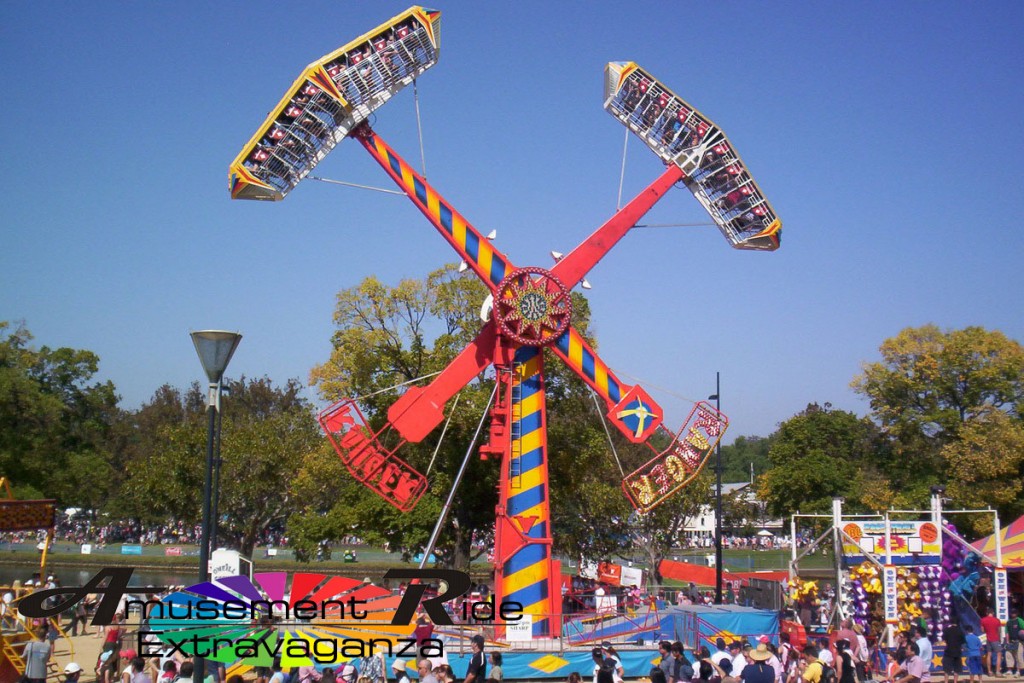 O’Neills Kamikaze Fabbri at Moomba, 2005 – Amusement Ride Extravaganza