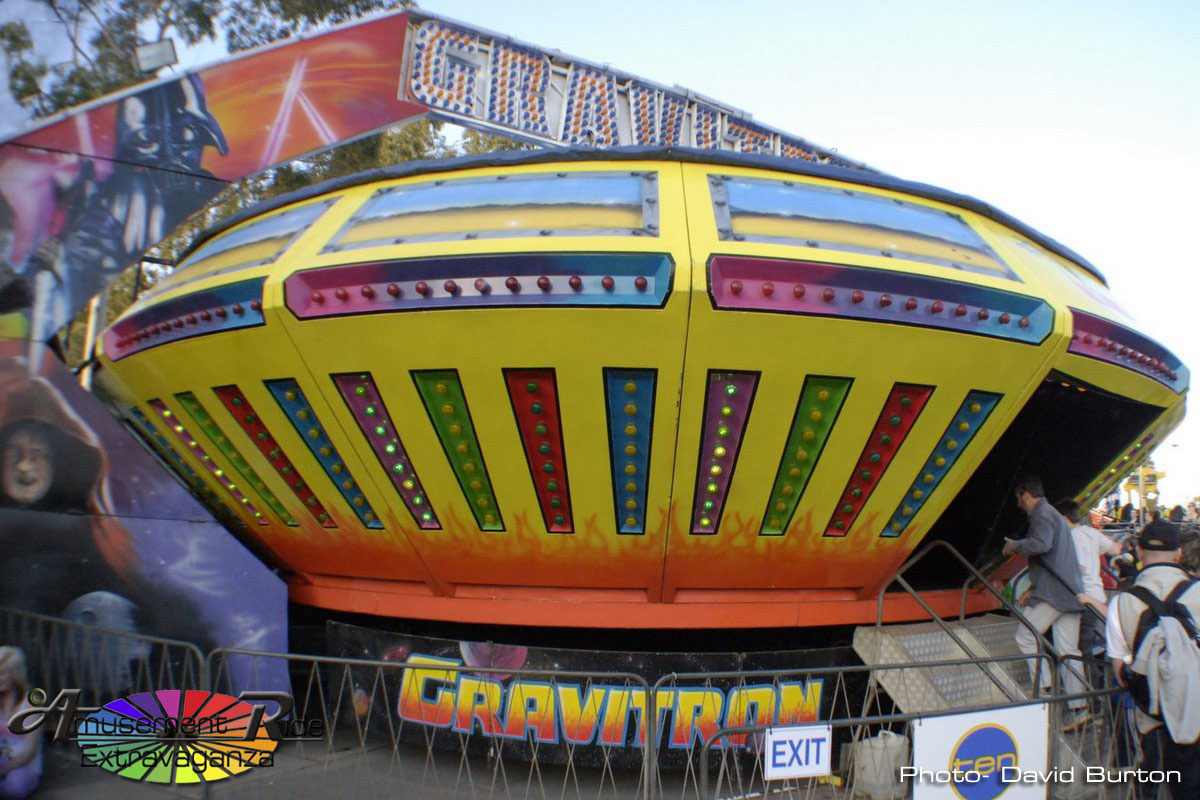 Gravitron at Adelaide Show – Amusement Ride Extravaganza Gravitron at Adelaide Show – Amusement Ride Extravaganza